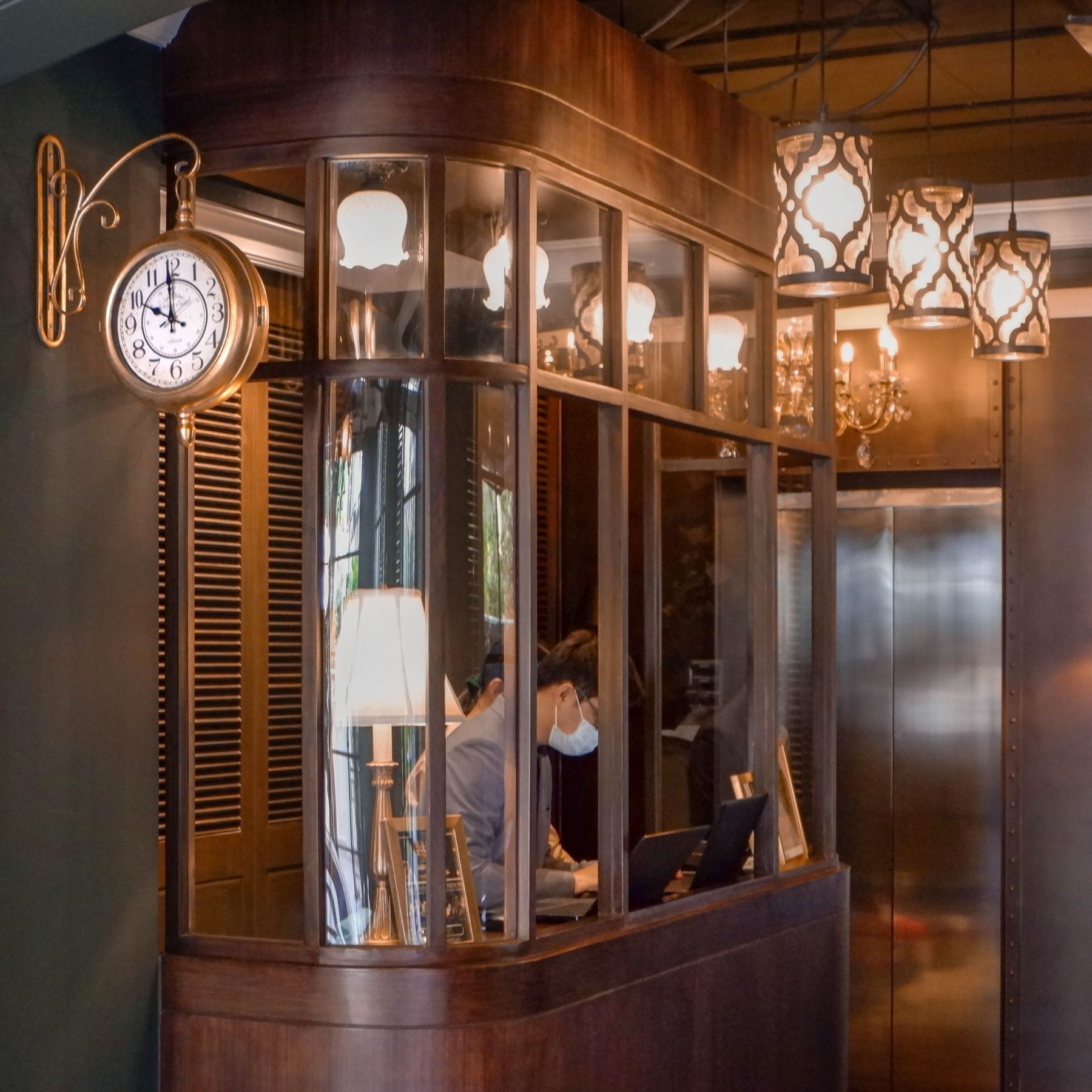 Gallery - The Coach Hotel Bangkok