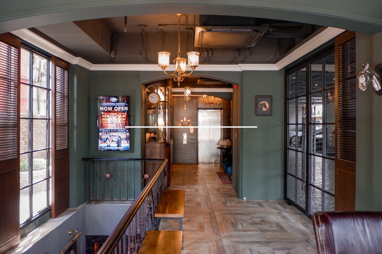 Gallery - The Coach Hotel Bangkok